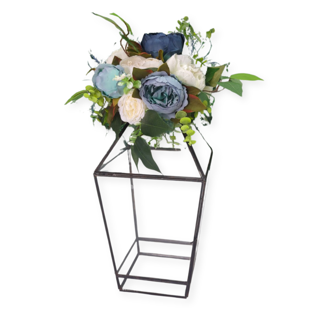 Gothic Black Frame Lantern - The Wedding Shop
