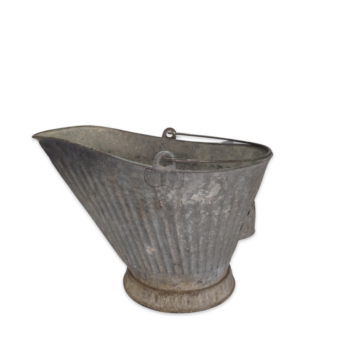 Vintage Watering Pail – The Wedding Shop